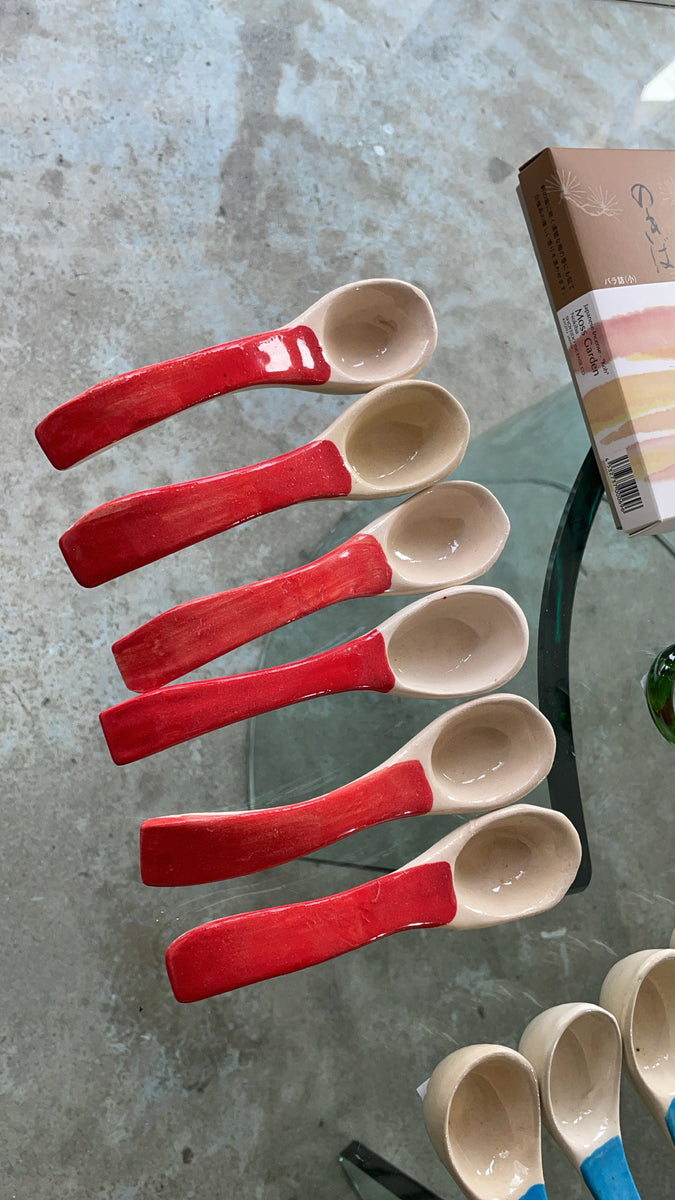 Red Spooning Set – LUCILLE